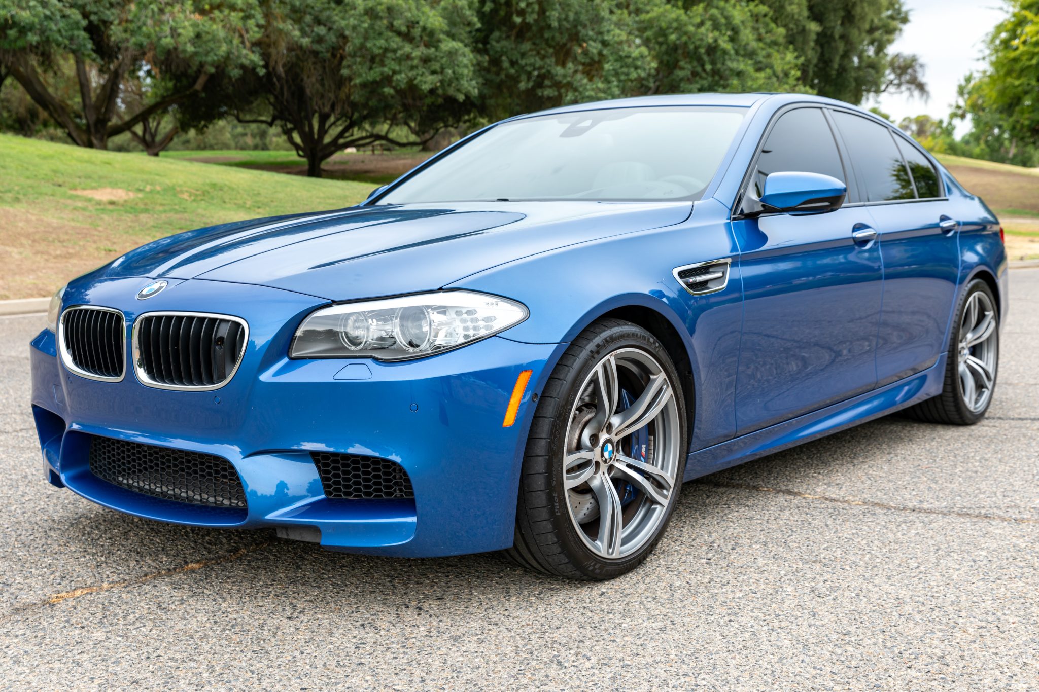 2013 BMW M5 VIN WBSFV9C54DC773977 | Hagerty Valuation Tools